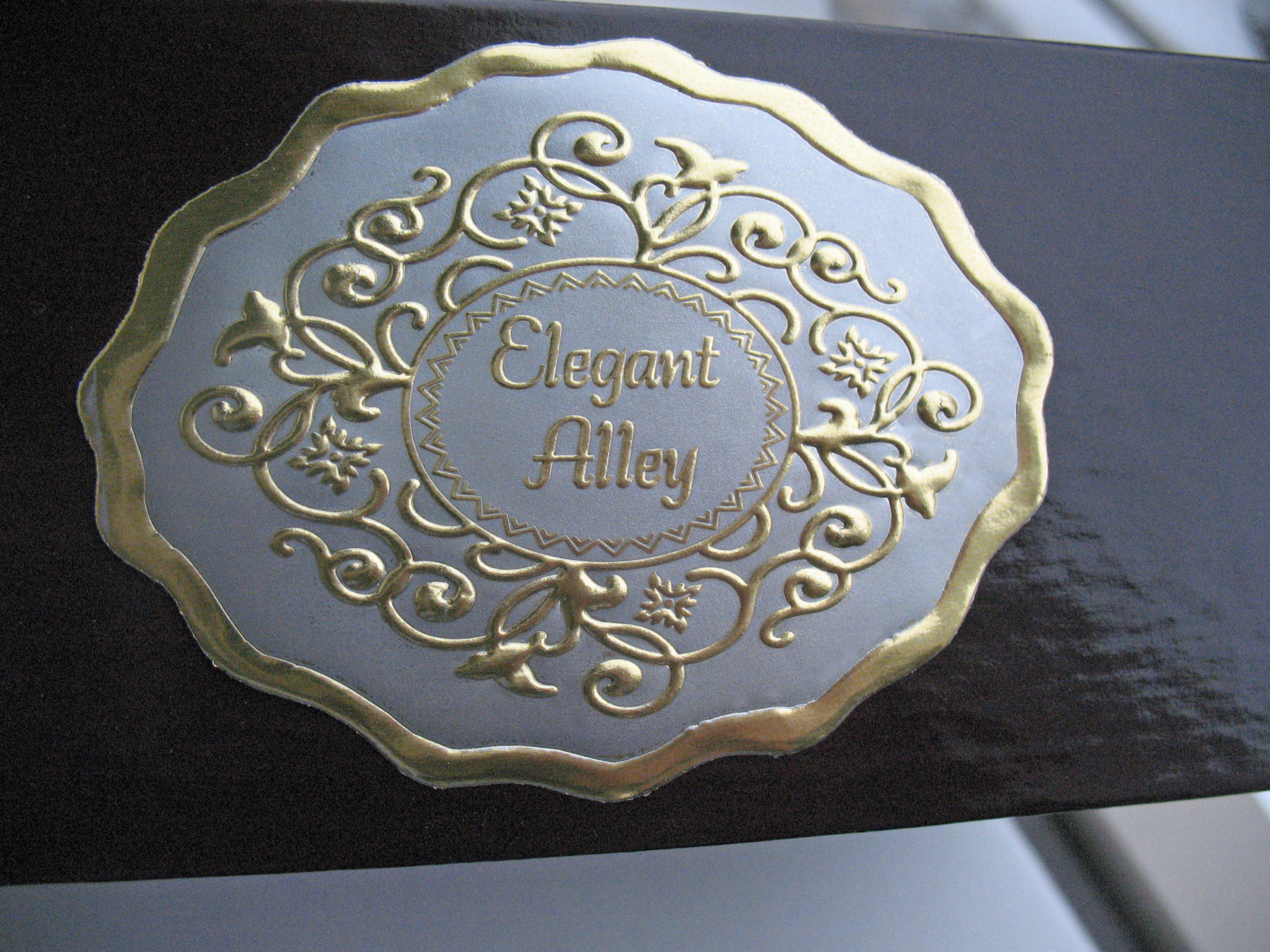 Custom Labels and Foil Seals - K.C. Decorative Seal